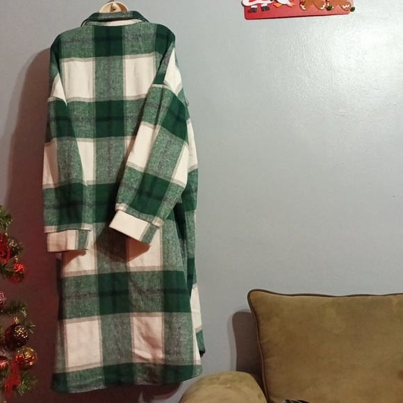 SHEIN | Jackets & Coats | New In Package Plus Size Green Plaid Jacket ...